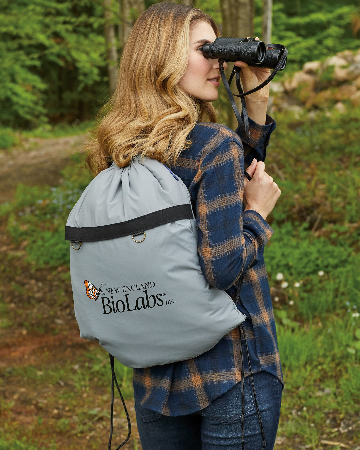 Towel Specialties. 4-IN-1 Blanket/Poncho/Cushion/Backpack