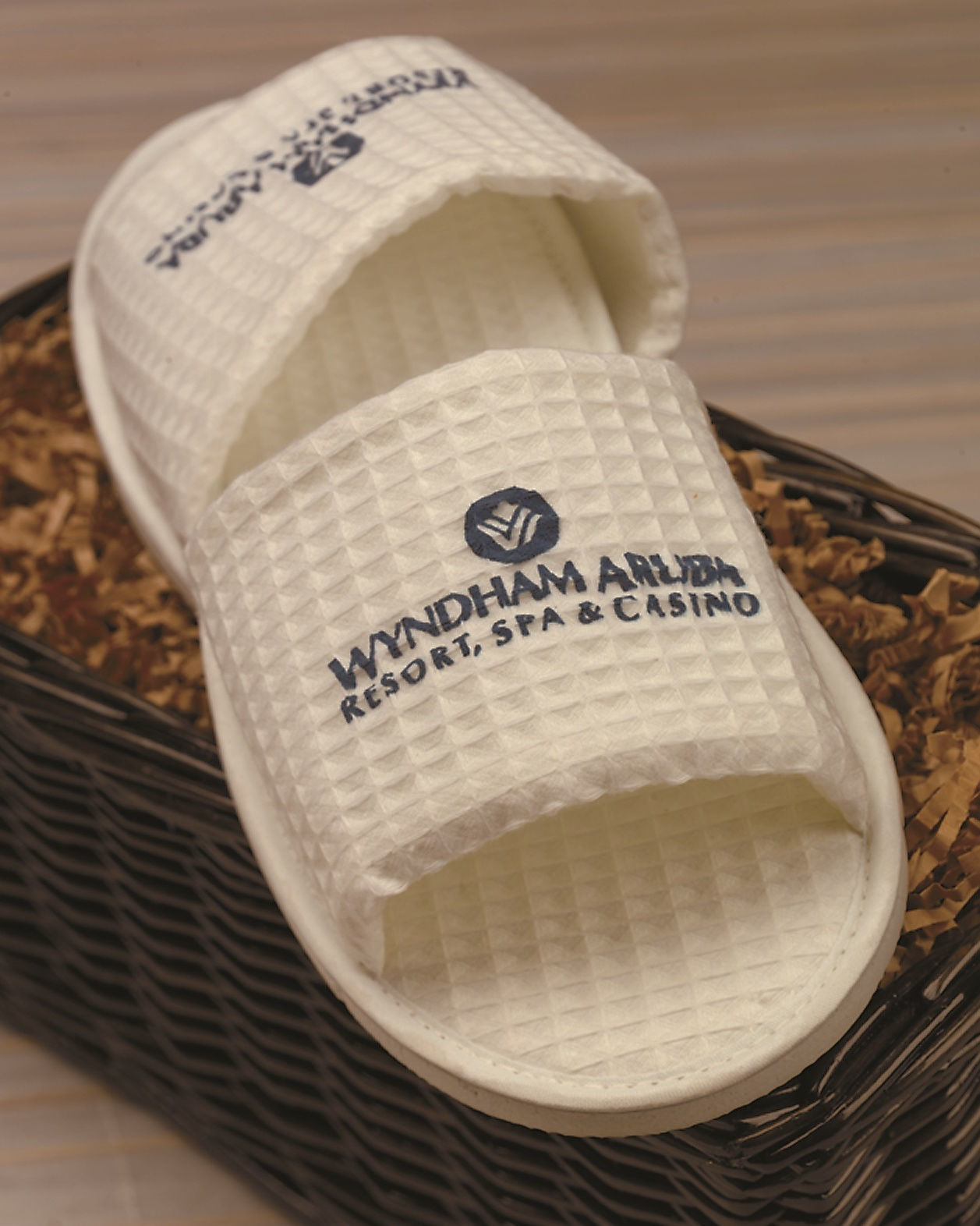 Towel Specialties. Waffle Weave Robe, Slippers & Card Gift Set